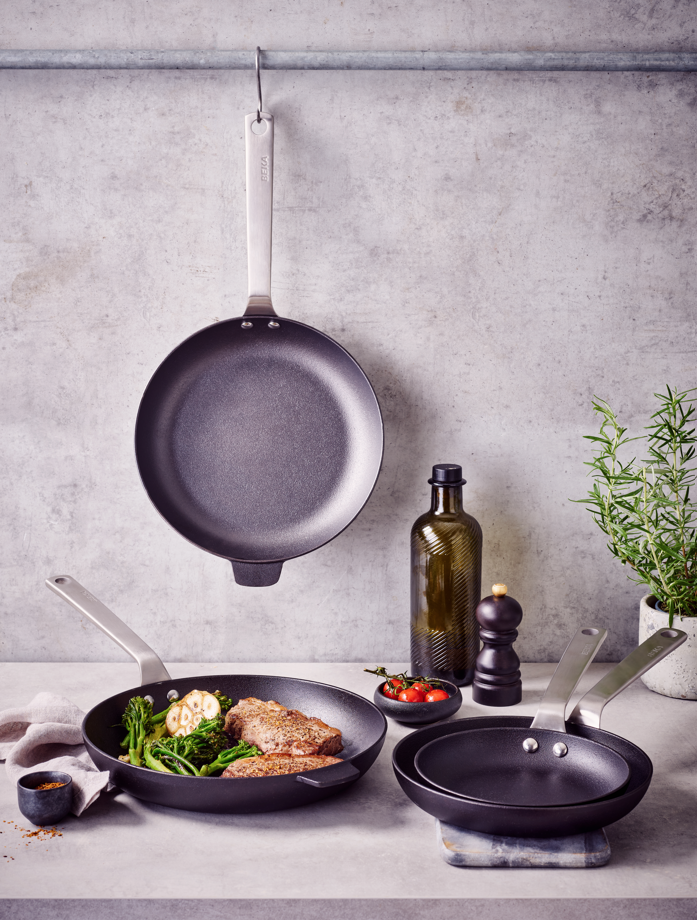 Best frying pan materials: compare stainless steel, cast iron, alumini – Beka Cookware